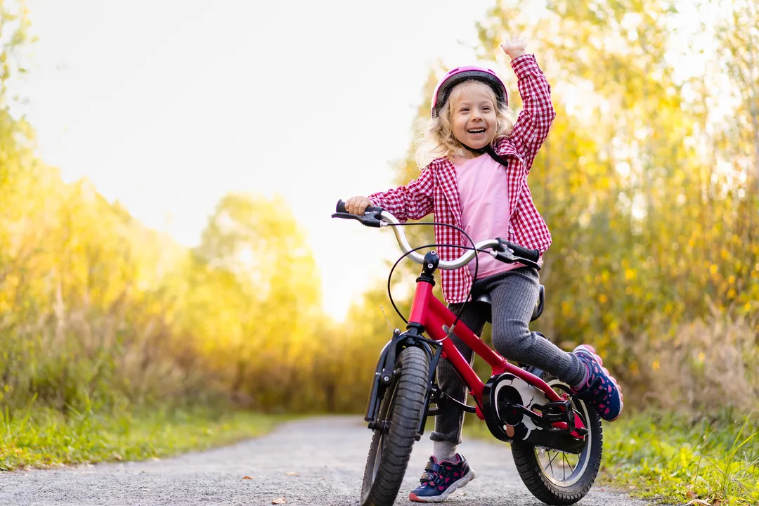 Jak nauczyć dziecko jeździć na rowerze? - Blog Sport-Shop